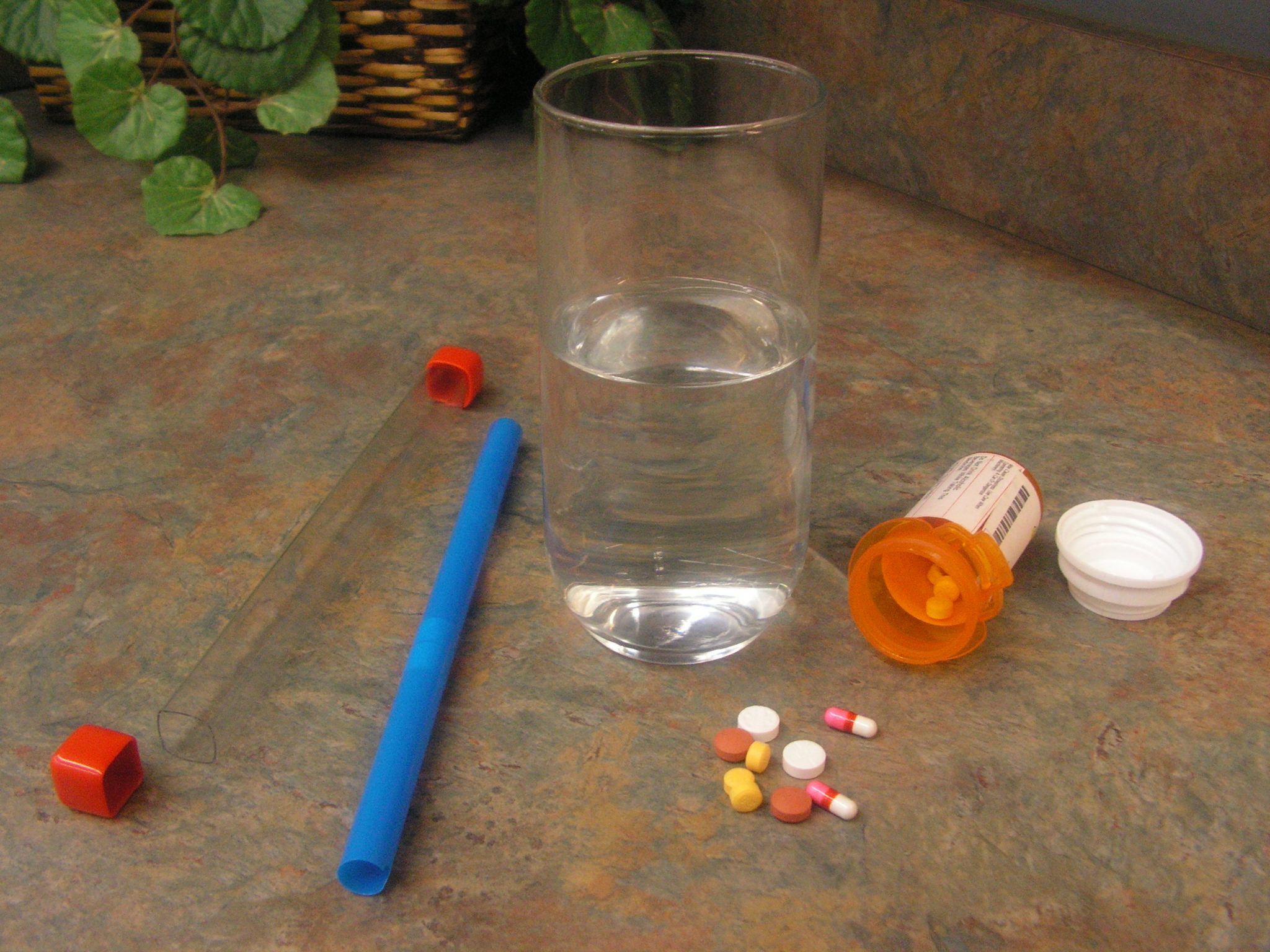 Medi + Straw | Pill Taking Made...E-Z